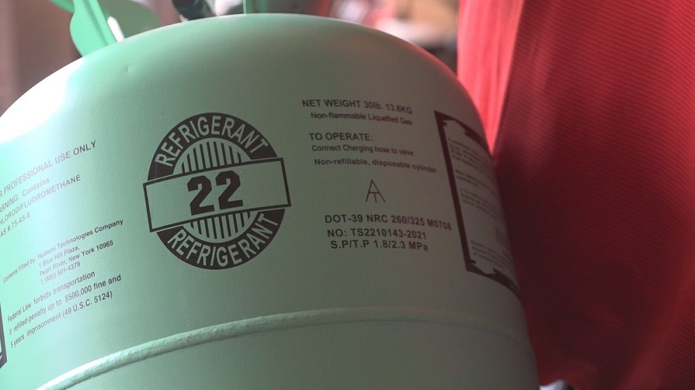 R12 vs R134a Refrigerant: What is the Difference? – 2022 Complete Guide