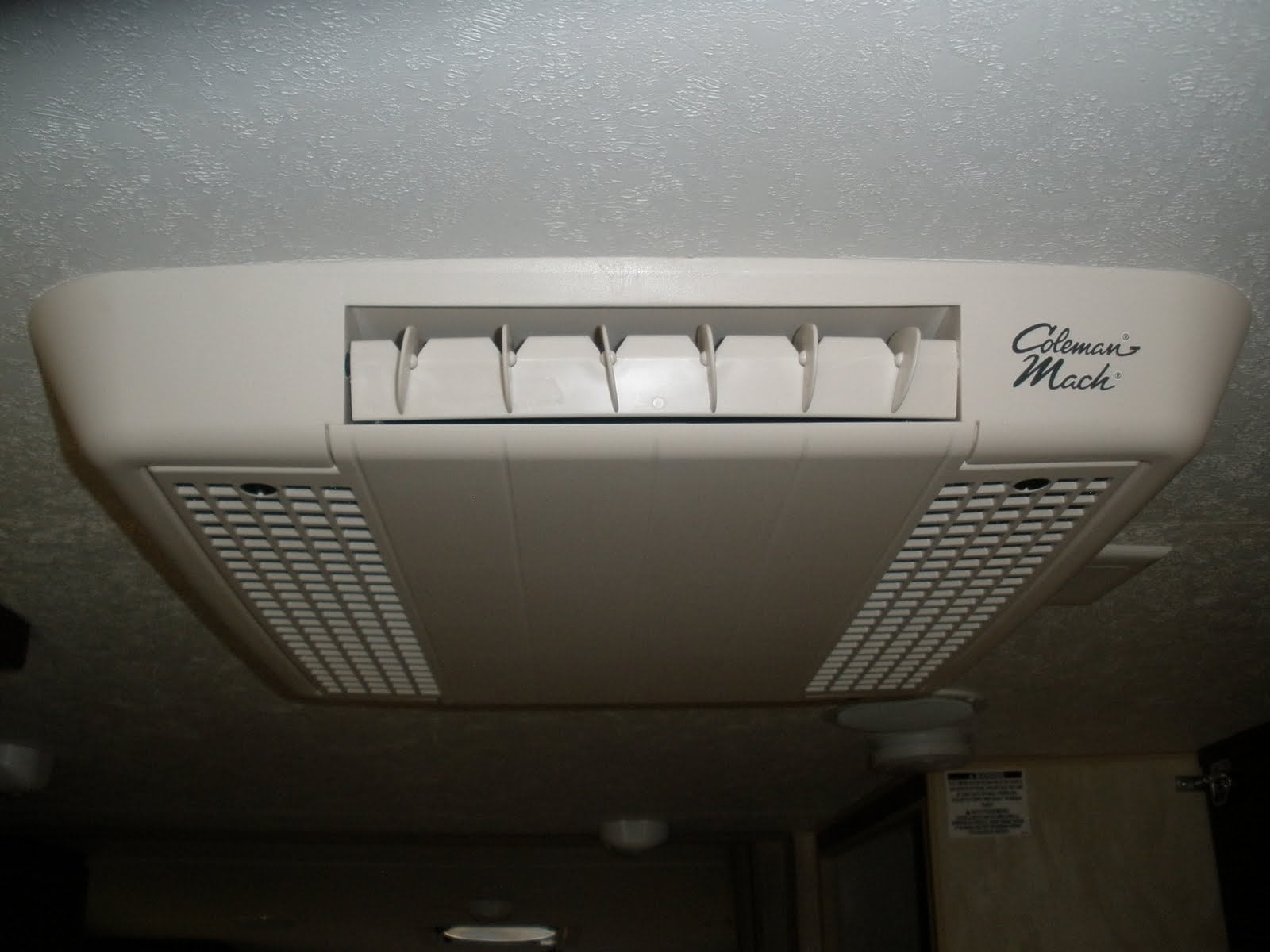 Best Coleman Air Conditioners of 2022 – Complete Review - HVAC Training 101